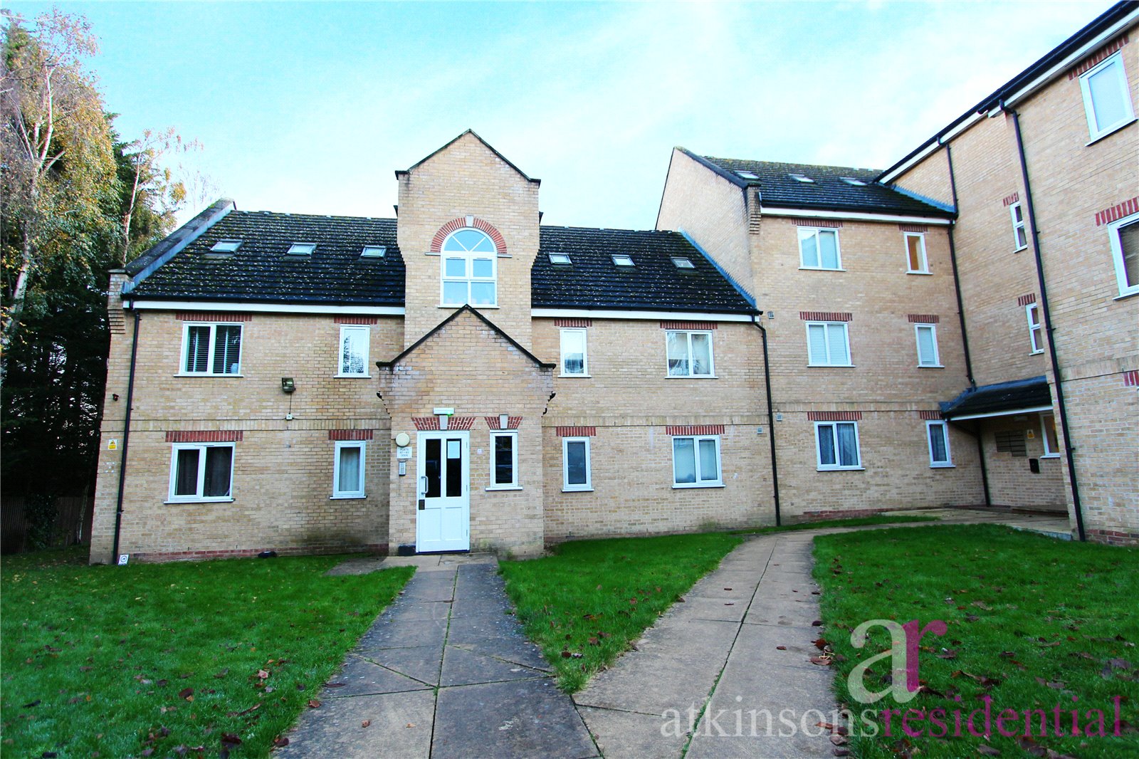 Kirkland Drive, Enfield, Middlesex, EN2 0RJ | Atkinsons Residential